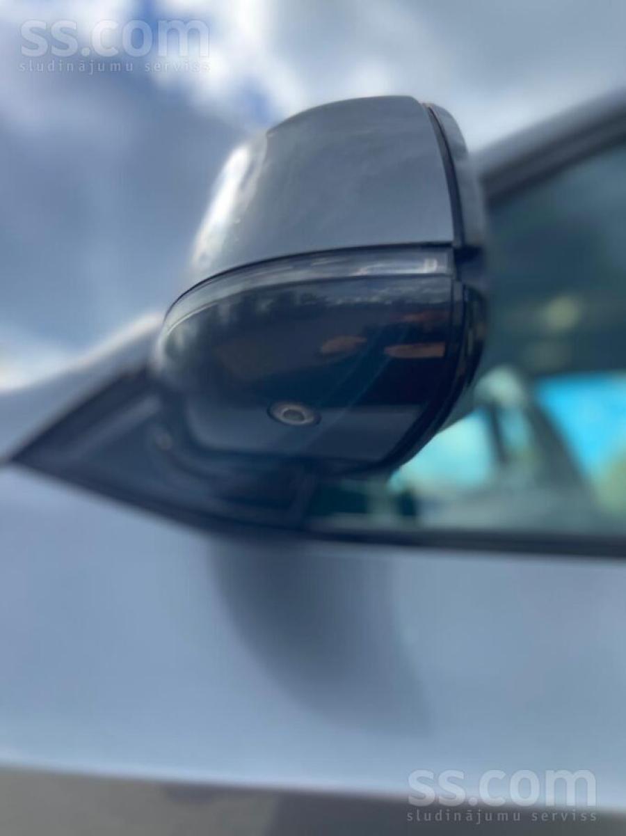Pelēks BMW X5 2016 Jelgava, ar dzinēja tilpumu 3.00 L un nobraukumu 245 tūkst. km par 18700 €, foto 13 vietnē AUTOMOTO.COM.LV