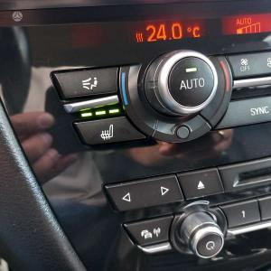Серый БМВ Х5 2016 в Паневежис, объемом двигателя 2.99 л и пробегом 239 тыс. км за 17500 €, фото 14 на AUTOMOTO.COM.LV