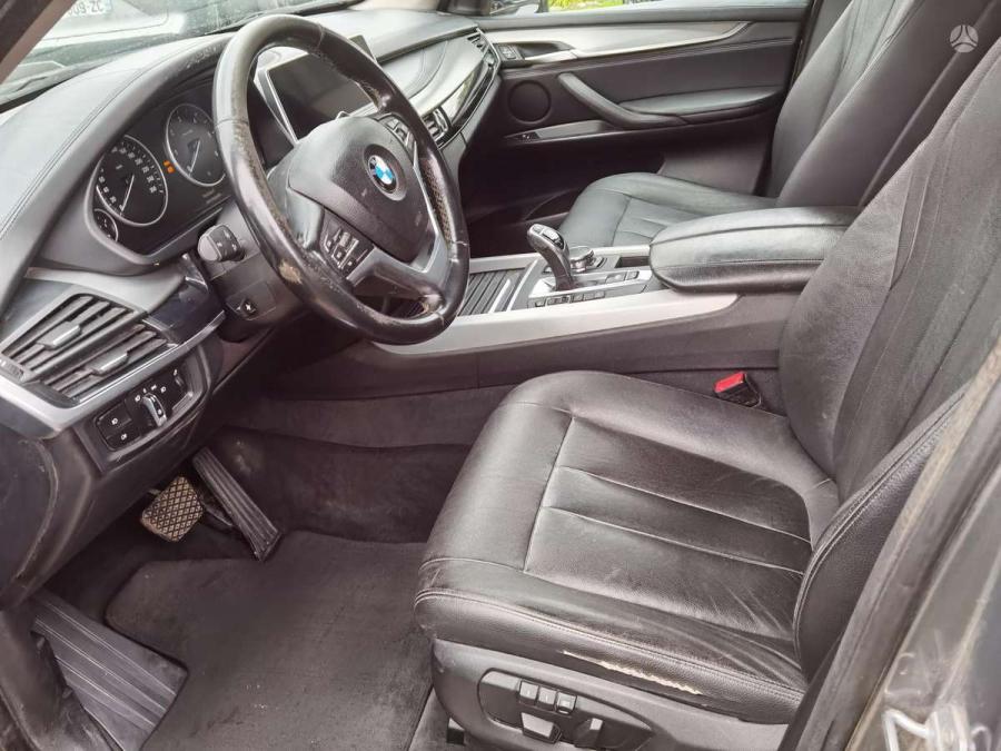Pelēks BMW X5 2016 Kauņa, ar dzinēja tilpumu 2.99 L un nobraukumu 173 tūkst. km par 10700 €, foto 16 vietnē AUTOMOTO.COM.LV