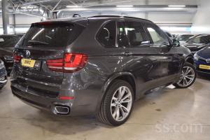 Pelēks BMW X5 2017 Rīga, ar dzinēja tilpumu 3.00 L un nobraukumu 165 tūkst. km par 28900 €, foto 2 vietnē AUTOMOTO.COM.LV