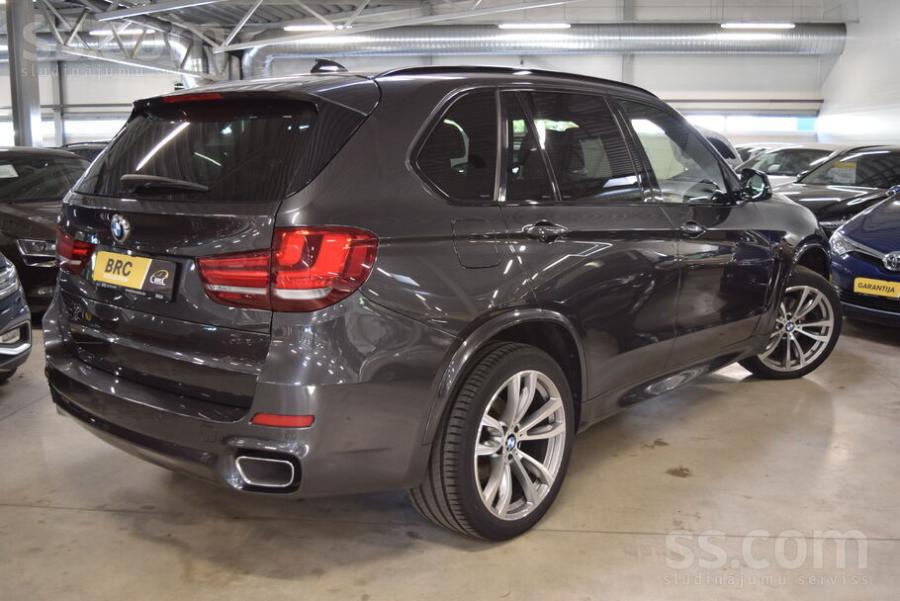 Pelēks BMW X5 2017 Rīga, ar dzinēja tilpumu 3.00 L un nobraukumu 165 tūkst. km par 28900 €, foto 2 vietnē AUTOMOTO.COM.LV