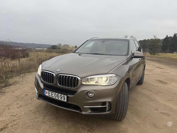 Grey BMW X5 2017 in Jonava, with an engine capacity of 0.00 L and mileage of 246 thousand km for 17500 €, photo 2 on AUTOMOTO.COM.LV