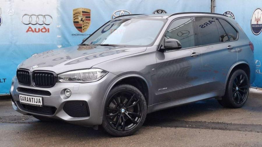 Pelēks BMW X5 2017 Šauļi, ar dzinēja tilpumu 2.99 L un nobraukumu 247 tūkst. km par 21900 €, foto 1 vietnē AUTOMOTO.COM.LV