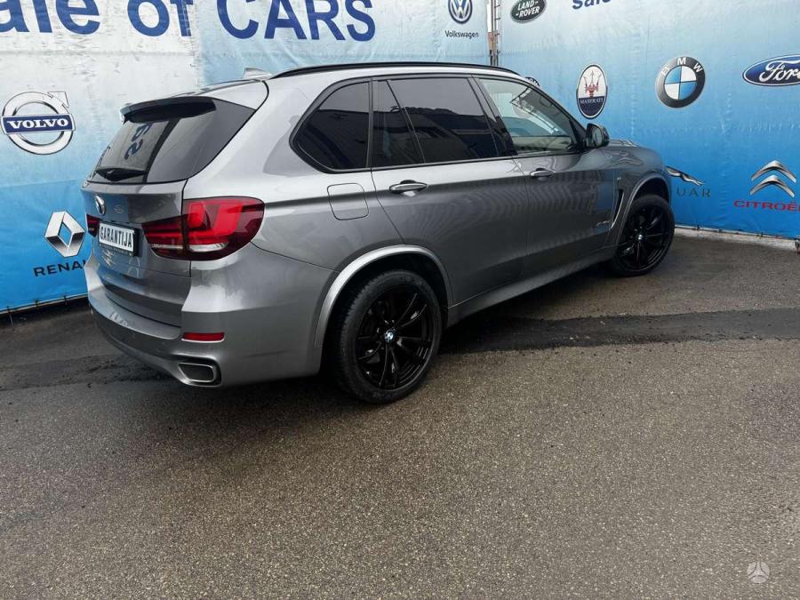 Pelēks BMW X5 2017 Šauļi, ar dzinēja tilpumu 2.99 L un nobraukumu 247 tūkst. km par 21900 €, foto 3 vietnē AUTOMOTO.COM.LV
