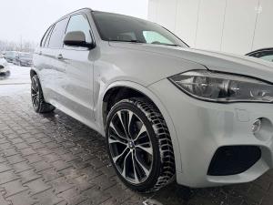 Pelēks BMW X5 2017 Viļņa, ar dzinēja tilpumu 2.99 L un nobraukumu 190 tūkst. km par 29900 €, foto 3 vietnē AUTOMOTO.COM.LV
