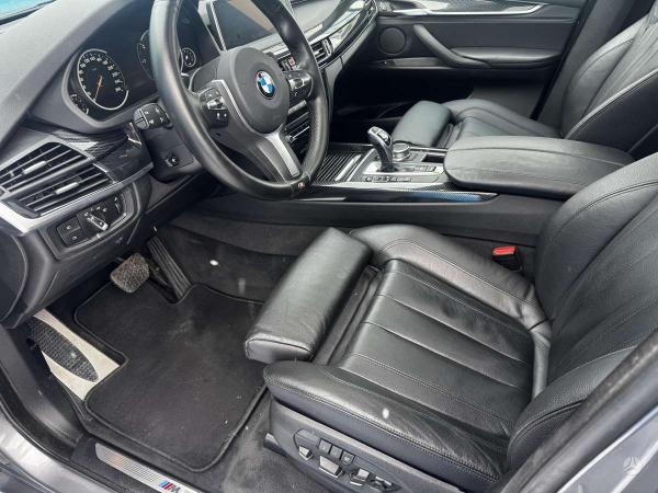 Pelēks BMW X5 2017 Šauļi, ar dzinēja tilpumu 2.99 L un nobraukumu 259 tūkst. km par 22900 €, foto 7 vietnē AUTOMOTO.COM.LV