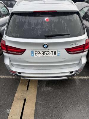 Grey BMW X5 2017 in Taurage, with an engine capacity of 3.00 L and mileage of 213 thousand km for 9500 €, photo 13 on AUTOMOTO.COM.LV