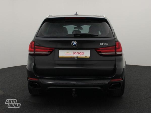 Pelēks BMW X5 2017 Viļņa, ar dzinēja tilpumu 3.00 L un nobraukumu 235 tūkst. km par 22999 €, foto 5 vietnē AUTOMOTO.COM.LV