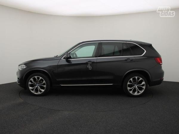 Pelēks BMW X5 2017 Viļņa, ar dzinēja tilpumu 3.00 L un nobraukumu 235 tūkst. km par 22999 €, foto 6 vietnē AUTOMOTO.COM.LV