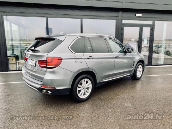 Grey BMW X5 2017 in Tallinn, with an engine capacity of 3.00 L and mileage of 232 thousand km for 29000 €, photo 4 on AUTOMOTO.COM.LV