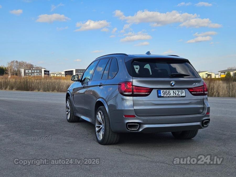 Grey BMW X5 2017 in Tallinn, with an engine capacity of 3.00 L and mileage of 210 thousand km for 28500 €, photo 6 on AUTOMOTO.COM.LV