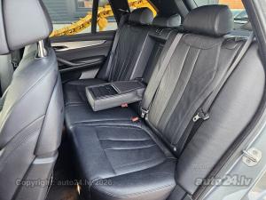 Pelēks BMW X5 2017 Tallina, ar dzinēja tilpumu 3.00 L un nobraukumu 210 tūkst. km par 28500 €, foto 9 vietnē AUTOMOTO.COM.LV