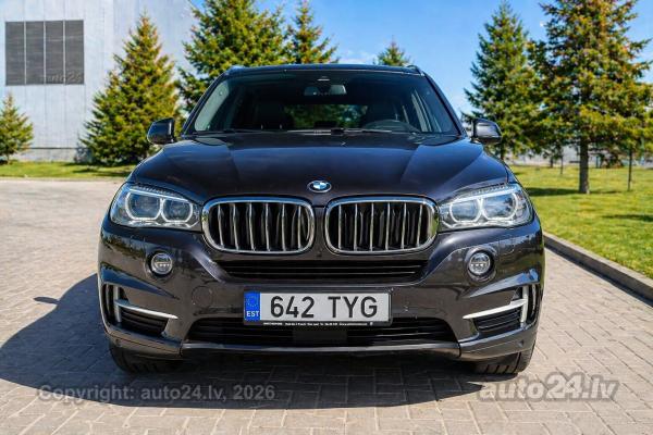 Grey BMW X5 2017 in Tallinn, with an engine capacity of 3.00 L and mileage of 260 thousand km for 19990 €, photo 3 on AUTOMOTO.COM.LV