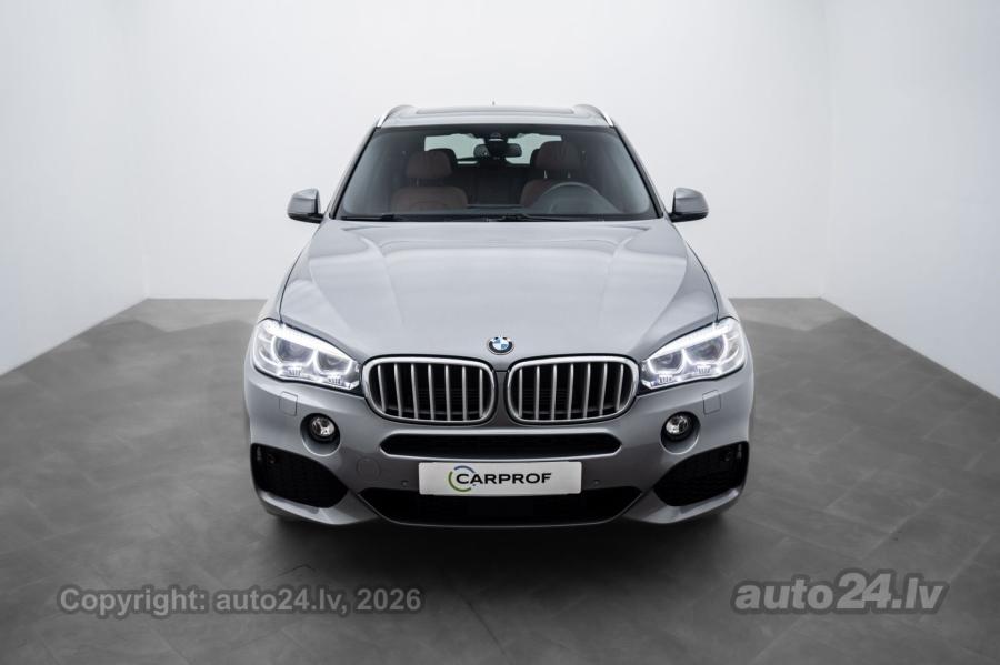 Grey BMW X5 2017 in Tallinn, with an engine capacity of 2.00 L and mileage of 100 thousand km for 25999 €, photo 3 on AUTOMOTO.COM.LV