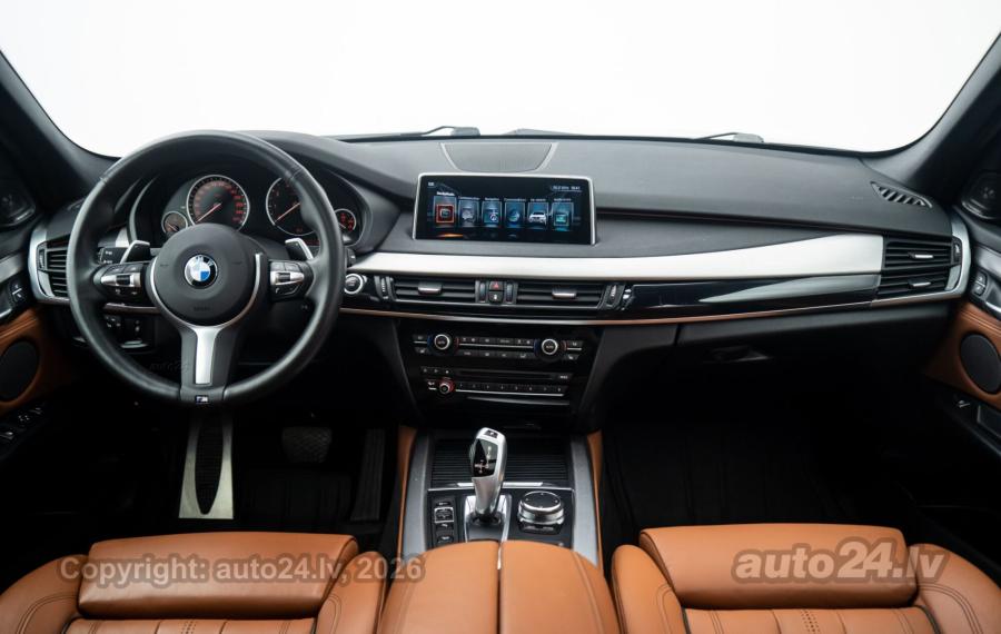 Grey BMW X5 2017 in Tallinn, with an engine capacity of 2.00 L and mileage of 100 thousand km for 25999 €, photo 13 on AUTOMOTO.COM.LV