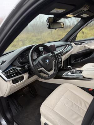 Pelēks BMW X5 2017 Viļņa, ar dzinēja tilpumu 3.00 L un nobraukumu 104 tūkst. km par 20500 €, foto 6 vietnē AUTOMOTO.COM.LV