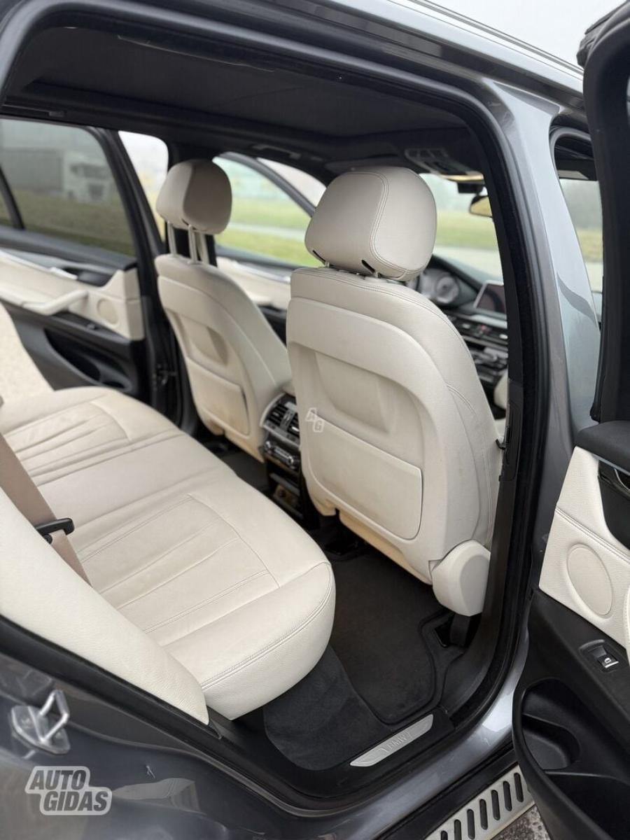 Pelēks BMW X5 2017 Viļņa, ar dzinēja tilpumu 3.00 L un nobraukumu 104 tūkst. km par 20500 €, foto 13 vietnē AUTOMOTO.COM.LV