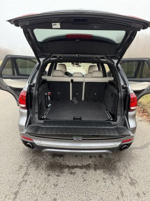 Pelēks BMW X5 2017 Viļņa, ar dzinēja tilpumu 3.00 L un nobraukumu 104 tūkst. km par 20500 €, foto 14 vietnē AUTOMOTO.COM.LV