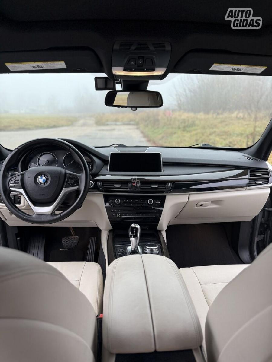 Pelēks BMW X5 2017 Viļņa, ar dzinēja tilpumu 3.00 L un nobraukumu 104 tūkst. km par 20500 €, foto 15 vietnē AUTOMOTO.COM.LV