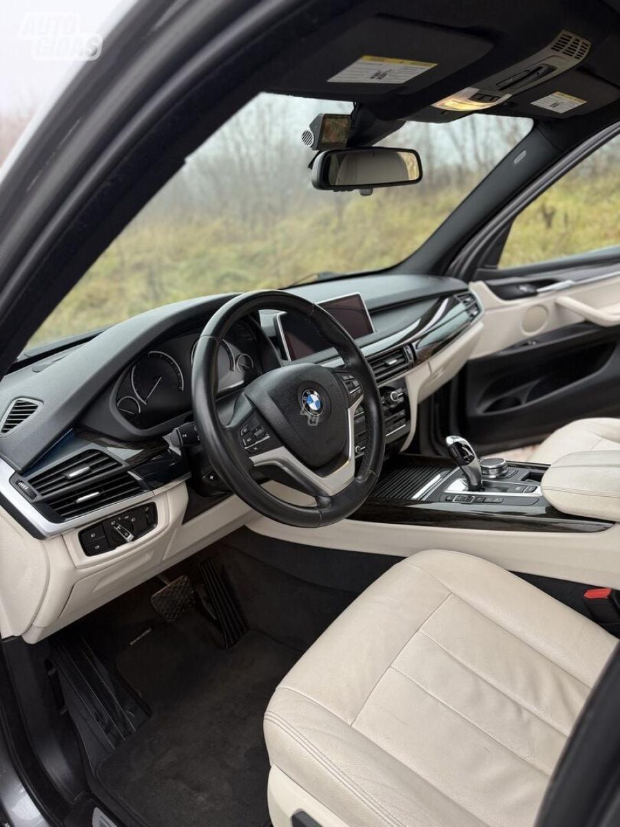Grey BMW X5 2017 in Vilnius, with an engine capacity of 3.00 L and mileage of 104 thousand km for 20500 €, photo 6 on AUTOMOTO.COM.LV