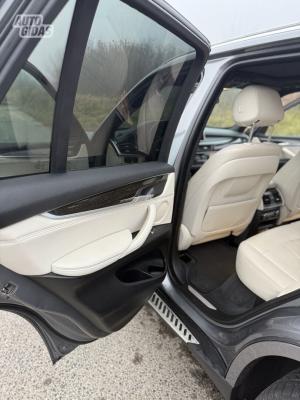 Grey BMW X5 2017 in Vilnius, with an engine capacity of 3.00 L and mileage of 104 thousand km for 20500 €, photo 10 on AUTOMOTO.COM.LV