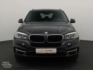 Grey BMW X5 2017 in Vilnius, with an engine capacity of 2.00 L and mileage of 202 thousand km for 22699 €, photo 4 on AUTOMOTO.COM.LV