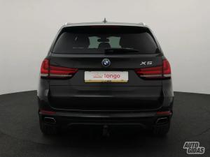 Grey BMW X5 2017 in Vilnius, with an engine capacity of 2.00 L and mileage of 202 thousand km for 22699 €, photo 6 on AUTOMOTO.COM.LV