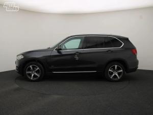 Grey BMW X5 2017 in Vilnius, with an engine capacity of 2.00 L and mileage of 202 thousand km for 22699 €, photo 7 on AUTOMOTO.COM.LV