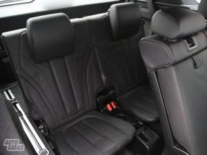 Grey BMW X5 2017 in Vilnius, with an engine capacity of 2.00 L and mileage of 202 thousand km for 22699 €, photo 17 on AUTOMOTO.COM.LV