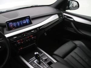 Grey BMW X5 2017 in Vilnius, with an engine capacity of 2.00 L and mileage of 202 thousand km for 22699 €, photo 23 on AUTOMOTO.COM.LV