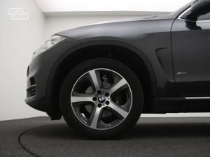Grey BMW X5 2017 in Vilnius, with an engine capacity of 2.00 L and mileage of 202 thousand km for 22699 €, photo 30 on AUTOMOTO.COM.LV
