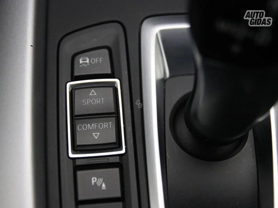 Grey BMW X5 2017 in Vilnius, with an engine capacity of 2.00 L and mileage of 202 thousand km for 22699 €, photo 33 on AUTOMOTO.COM.LV