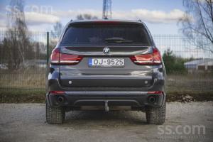 Grey BMW X5 2017 in Riga, with an engine capacity of 2.00 L and mileage of 0 thousand km for 20990 €, photo 6 on AUTOMOTO.COM.LV