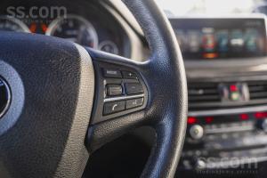 Grey BMW X5 2017 in Riga, with an engine capacity of 2.00 L and mileage of 0 thousand km for 20990 €, photo 18 on AUTOMOTO.COM.LV