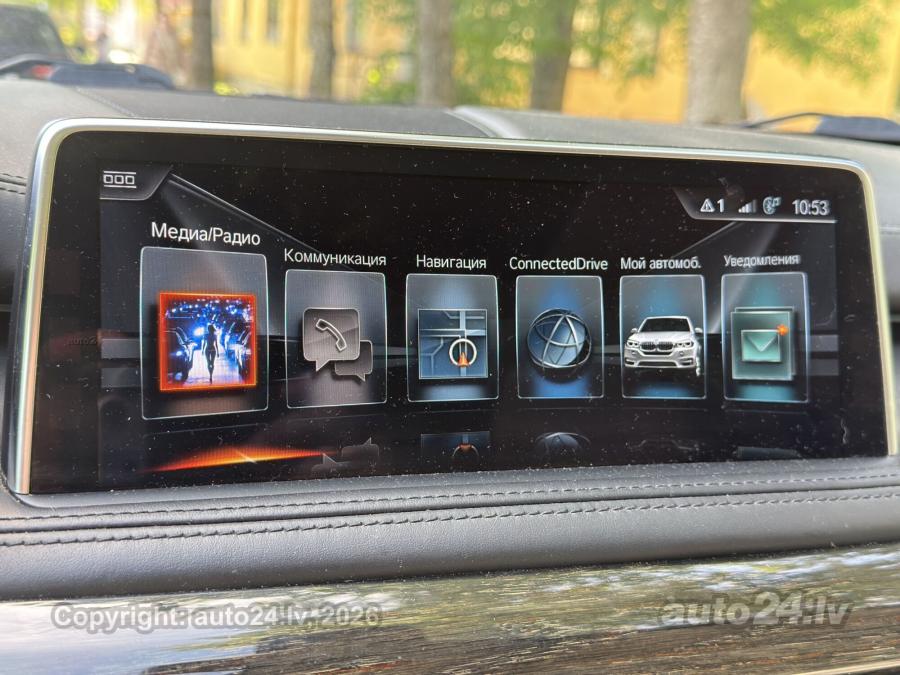 Grey BMW X5 2017 in Tallinn, with an engine capacity of 3.00 L and mileage of 272 thousand km for 23000 €, photo 17 on AUTOMOTO.COM.LV