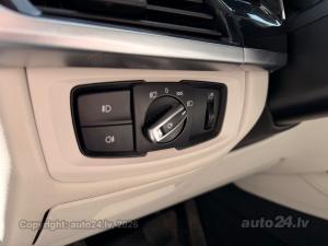 Grey BMW X5 2017 in Tallinn, with an engine capacity of 3.00 L and mileage of 272 thousand km for 23000 €, photo 18 on AUTOMOTO.COM.LV