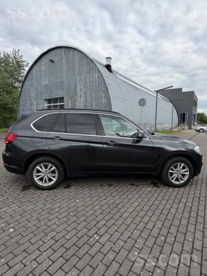 Pelēks BMW X5 2017 Bauska, ar dzinēja tilpumu 2.00 L un nobraukumu 360 tūkst. km par 17950 €, foto 8 vietnē AUTOMOTO.COM.LV