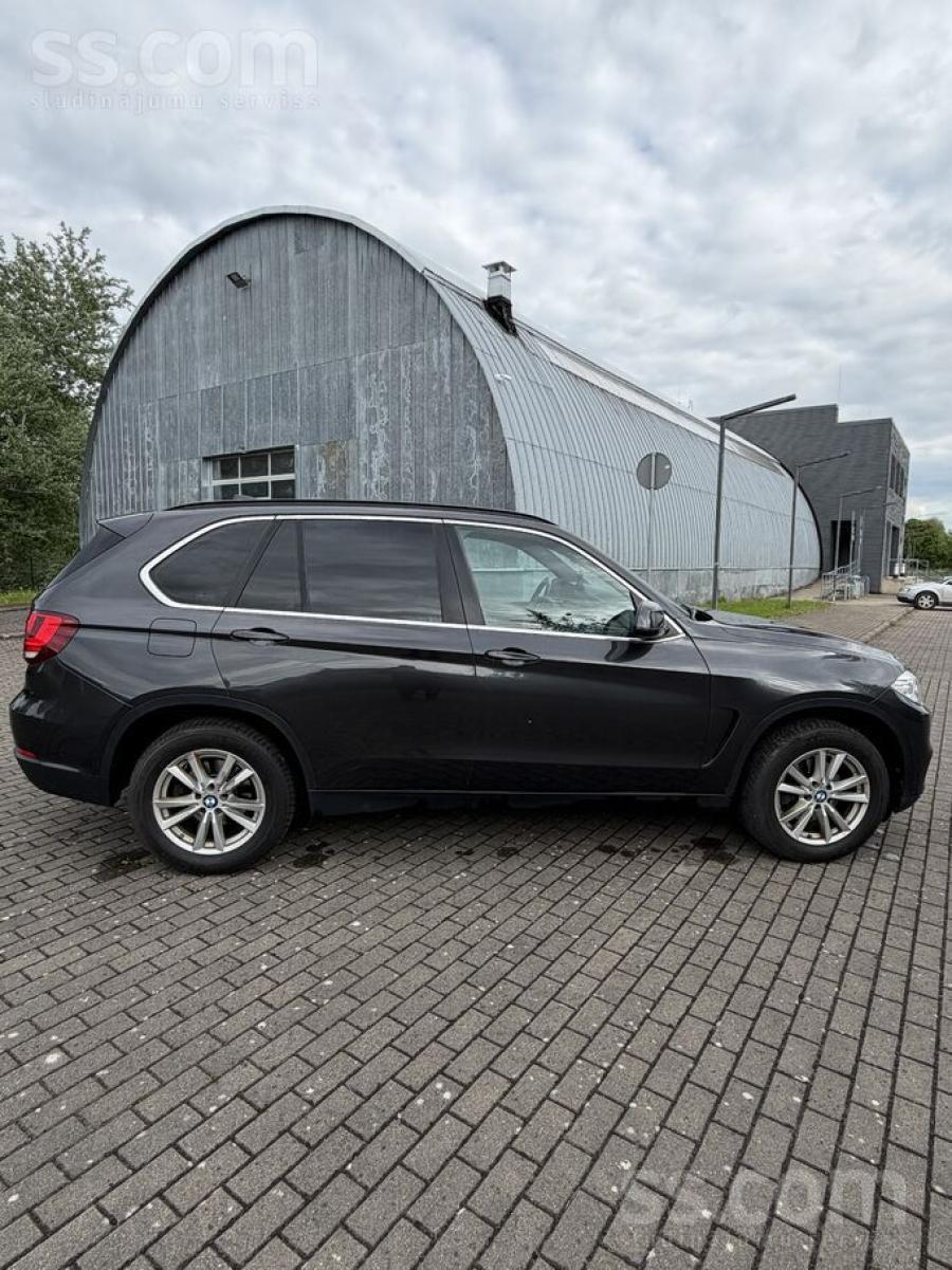 Pelēks BMW X5 2017 Bauska, ar dzinēja tilpumu 2.00 L un nobraukumu 360 tūkst. km par 17950 €, foto 8 vietnē AUTOMOTO.COM.LV