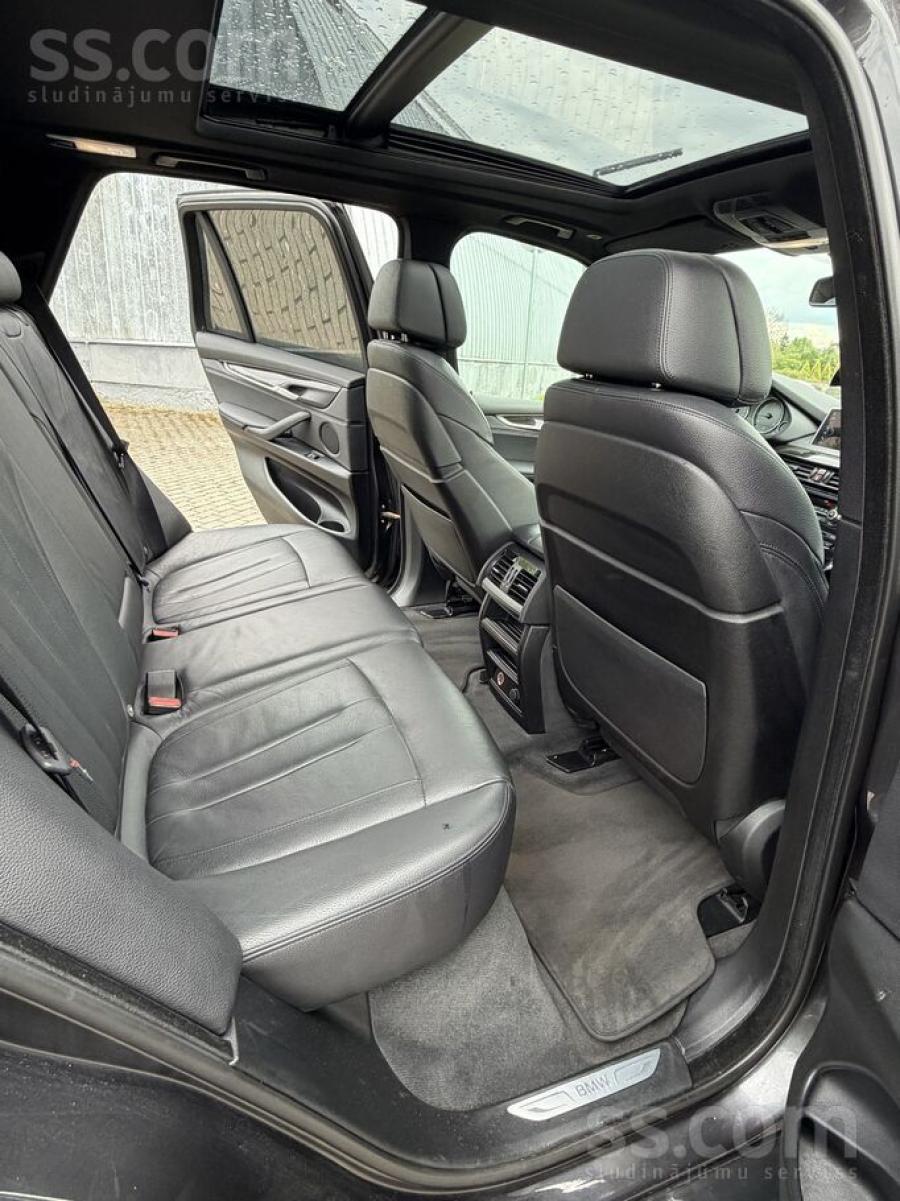 Pelēks BMW X5 2017 Bauska, ar dzinēja tilpumu 2.00 L un nobraukumu 360 tūkst. km par 17950 €, foto 13 vietnē AUTOMOTO.COM.LV