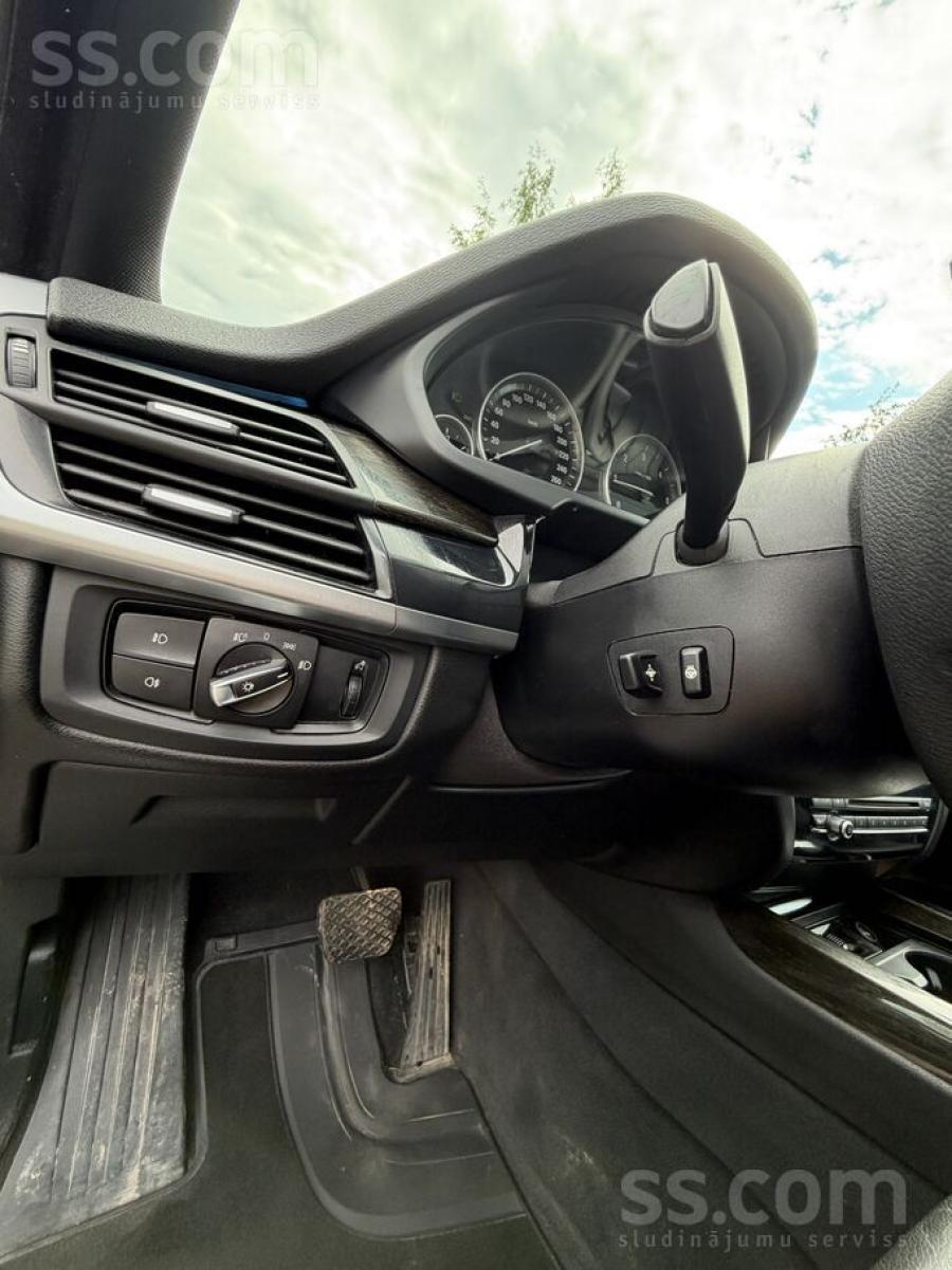 Pelēks BMW X5 2017 Bauska, ar dzinēja tilpumu 2.00 L un nobraukumu 360 tūkst. km par 17950 €, foto 19 vietnē AUTOMOTO.COM.LV
