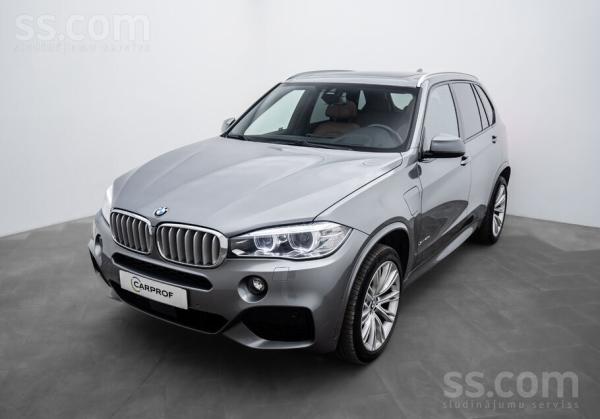 Pelēks BMW X5 2017 Rīga, ar dzinēja tilpumu 2.00 L un nobraukumu 100 tūkst. km par 25999 €, foto 1 vietnē AUTOMOTO.COM.LV