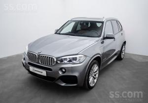 Grey BMW X5 2017 in Riga, with an engine capacity of 2.00 L and mileage of 100 thousand km for 25999 €, photo  on AUTOMOTO.COM.LV