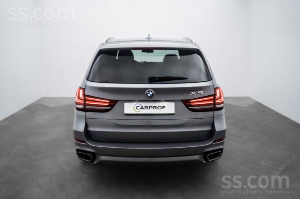 Pelēks BMW X5 2017 Rīga, ar dzinēja tilpumu 2.00 L un nobraukumu 100 tūkst. km par 25999 €, foto 5 vietnē AUTOMOTO.COM.LV