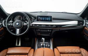 Grey BMW X5 2017 in Riga, with an engine capacity of 2.00 L and mileage of 100 thousand km for 25999 €, photo 13 on AUTOMOTO.COM.LV