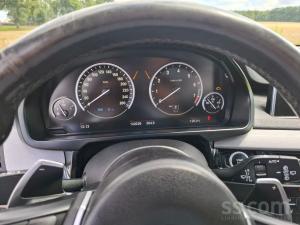 Pelēks BMW X5 2017 Rīga, ar dzinēja tilpumu 2.00 L un nobraukumu 132 tūkst. km par 26500 €, foto 8 vietnē AUTOMOTO.COM.LV