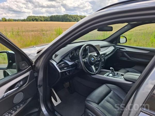 Pelēks BMW X5 2017 Rīga, ar dzinēja tilpumu 2.00 L un nobraukumu 132 tūkst. km par 26500 €, foto 10 vietnē AUTOMOTO.COM.LV