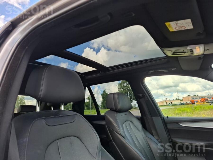 Pelēks BMW X5 2017 Rīga, ar dzinēja tilpumu 2.00 L un nobraukumu 132 tūkst. km par 26500 €, foto 15 vietnē AUTOMOTO.COM.LV