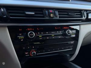 Grey BMW X5 2017 in Panevezys, with an engine capacity of 2.00 L and mileage of 202 thousand km for 16000 €, photo 17 on AUTOMOTO.COM.LV