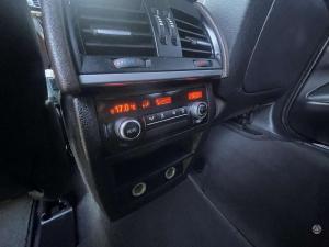 Grey BMW X5 2017 in Kaunas, with an engine capacity of 2.99 L and mileage of 251 thousand km for 20990 €, photo 16 on AUTOMOTO.COM.LV