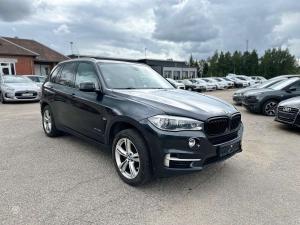 Grey BMW X5 2017 in Rokiskis, with an engine capacity of 2.00 L and mileage of 280 thousand km for 10950 €, photo 8 on AUTOMOTO.COM.LV